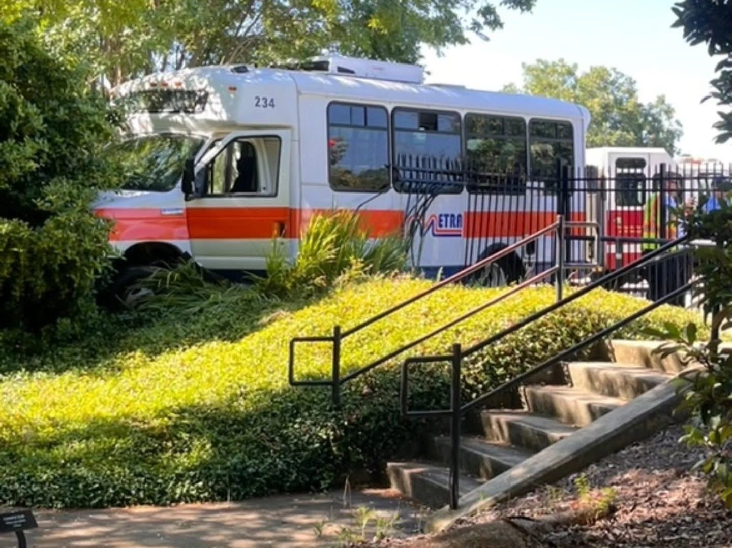 Metra bus crashes into Columbus Botanical Gardens - Now Georgia