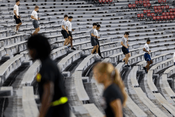 UGA cadets, first responders climb in remembrance of those lost on 9/11 ...